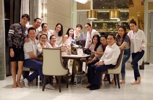 Aum Patcharapa ជប់លៀងឆ្លង អបអរសាទរពិធីបុណ្យសែនព្រះខែ យប់មិញឡូយកប់! - Khmerload