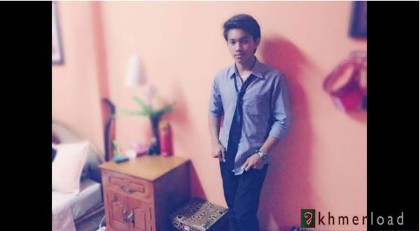 តារាចម្រៀង ថេណា ចាប់ដៃគូ ជាមួយ ដេវីត បកស្រាយបទចម្រៀង “កុំស្រលាញ់បង” យ៉ាងពិរោះ! (video inside ...