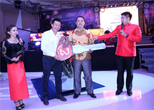 Sabay រៀបចំពិធីជប់លៀងប្រចាំ ឆ្នាំឲ្យដៃគូ ពាណិជ្ជកម្មជា ចំណងដៃឆ្នាំថ្មី - Khmerload